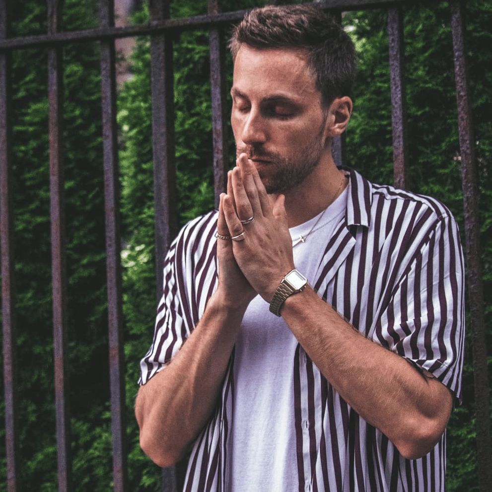 Smart Links for Music Marketing, Podcasts and Artist Promotion | Linkfire